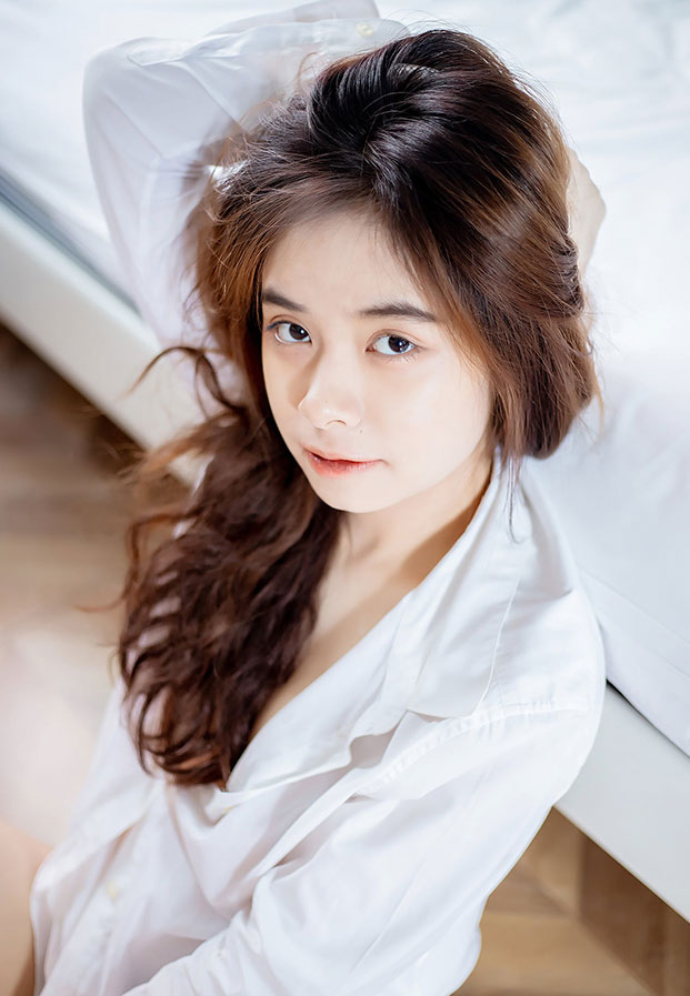 เปิดวาร์ป Preaw Pink แม่ค้าเสื้อผ้าน่ารัก นางแบบ เซ็กซี่ตัวจริง