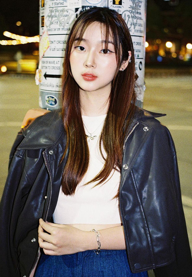 วาร์ป Pimkrp Ssoraaa สาวสวยน่ารัก ดูละมุนขาวออร่า