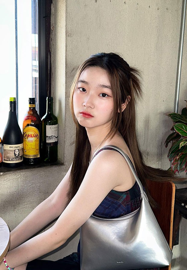 วาร์ป Pimkrp Ssoraaa สาวสวยน่ารัก ดูละมุนขาวออร่า